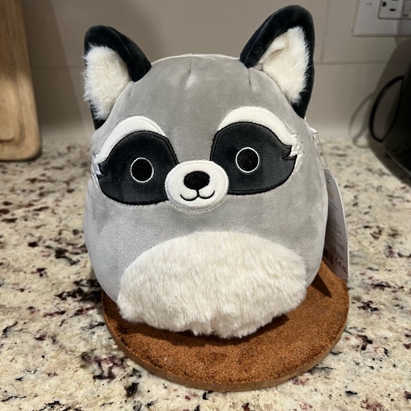 Squishmallows | Toys | New Galci The Gray Raccoon Squishmallows | Poshmark